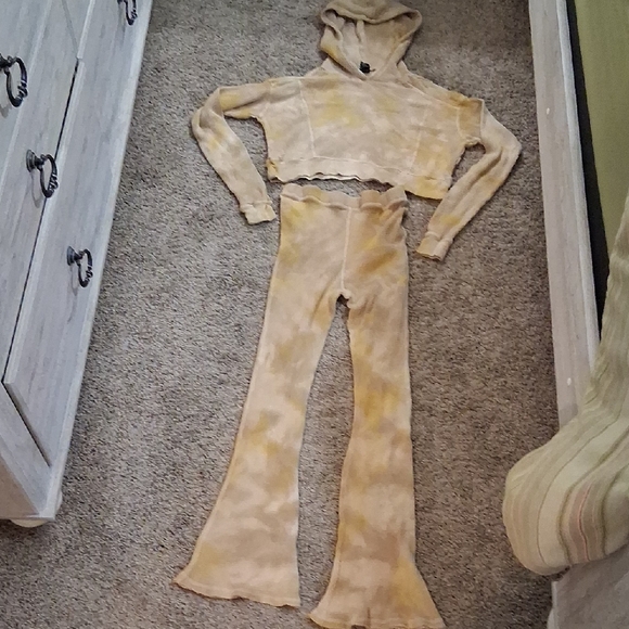wild fable | Matching Sets | Wild Fable Yellow And Tan Flared Costume ...